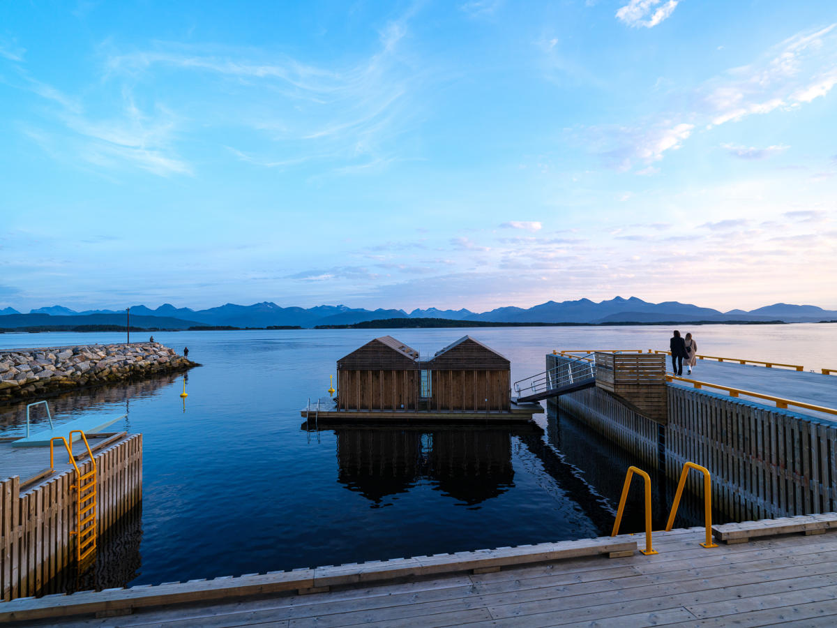 Nausta - floating sauna in Molde | Spa | Molde | Norway