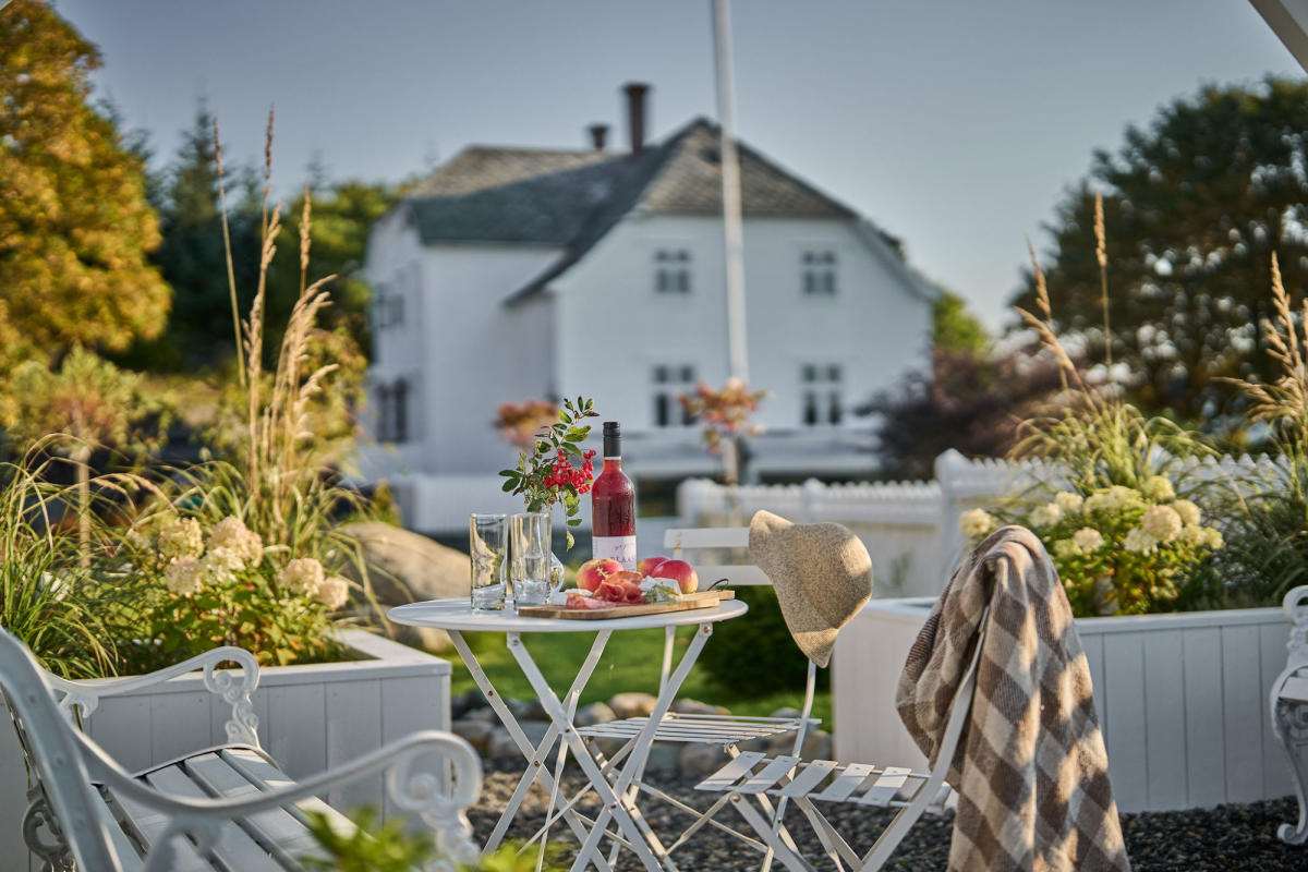 Stangeland Gard | Cottages & Holiday Houses | Stolmen | Norway