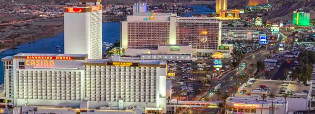 Family-Friendly Things to Do Over the Holidays in Laughlin