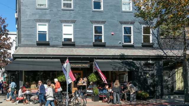 Warren, Rhode Island Visitor Information | Discover Newport