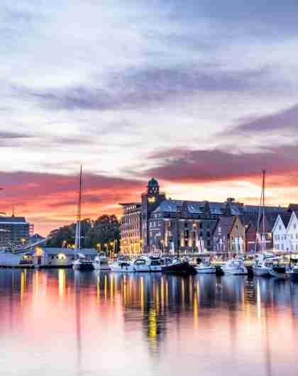 Bergen, capital de la Noruega de los fiordos