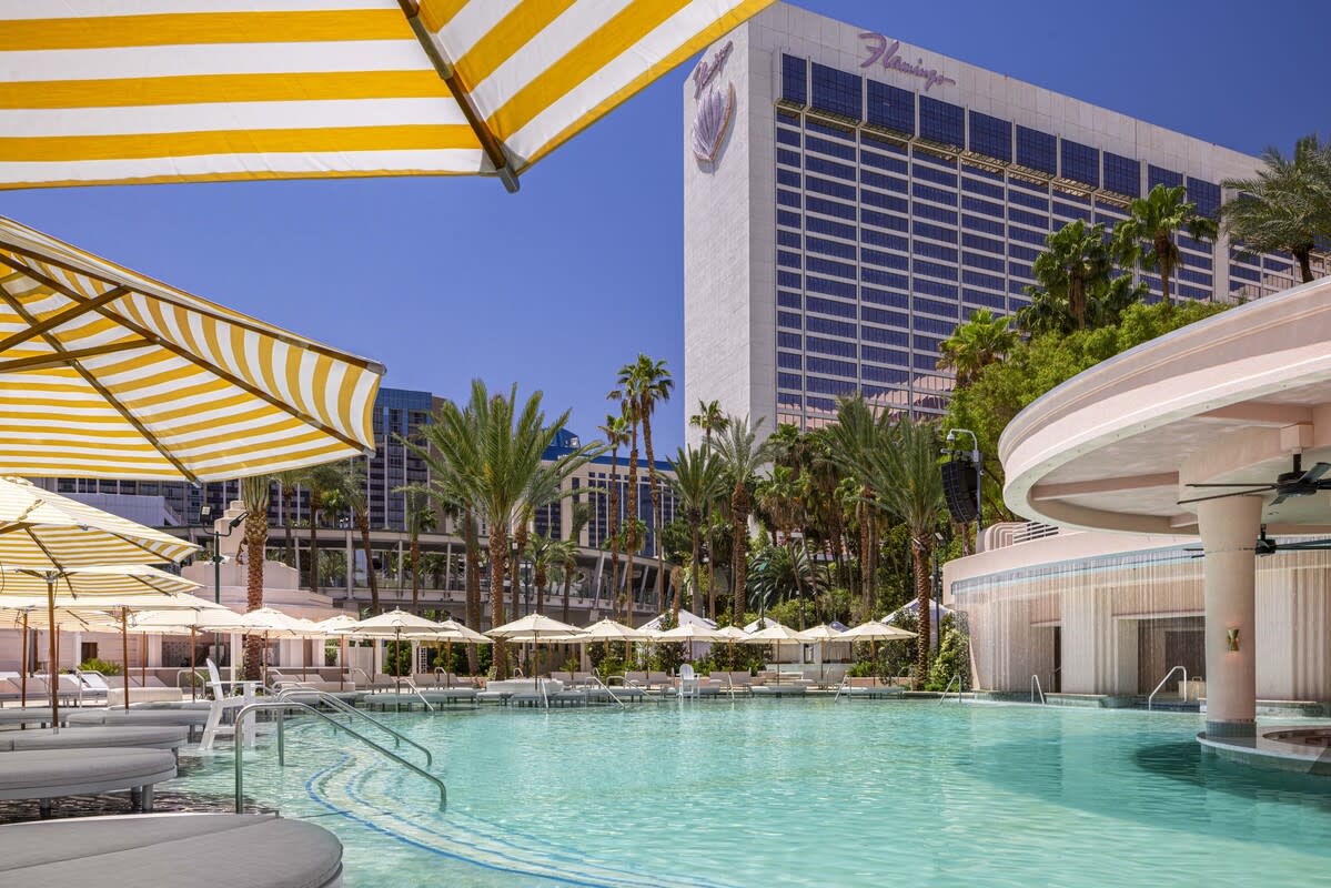 Brand New Go Pool at Flamingo Las Vegas | Pools to Party or Relax