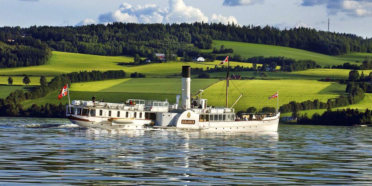 The historic Norwegian inland ships — Visit Norway