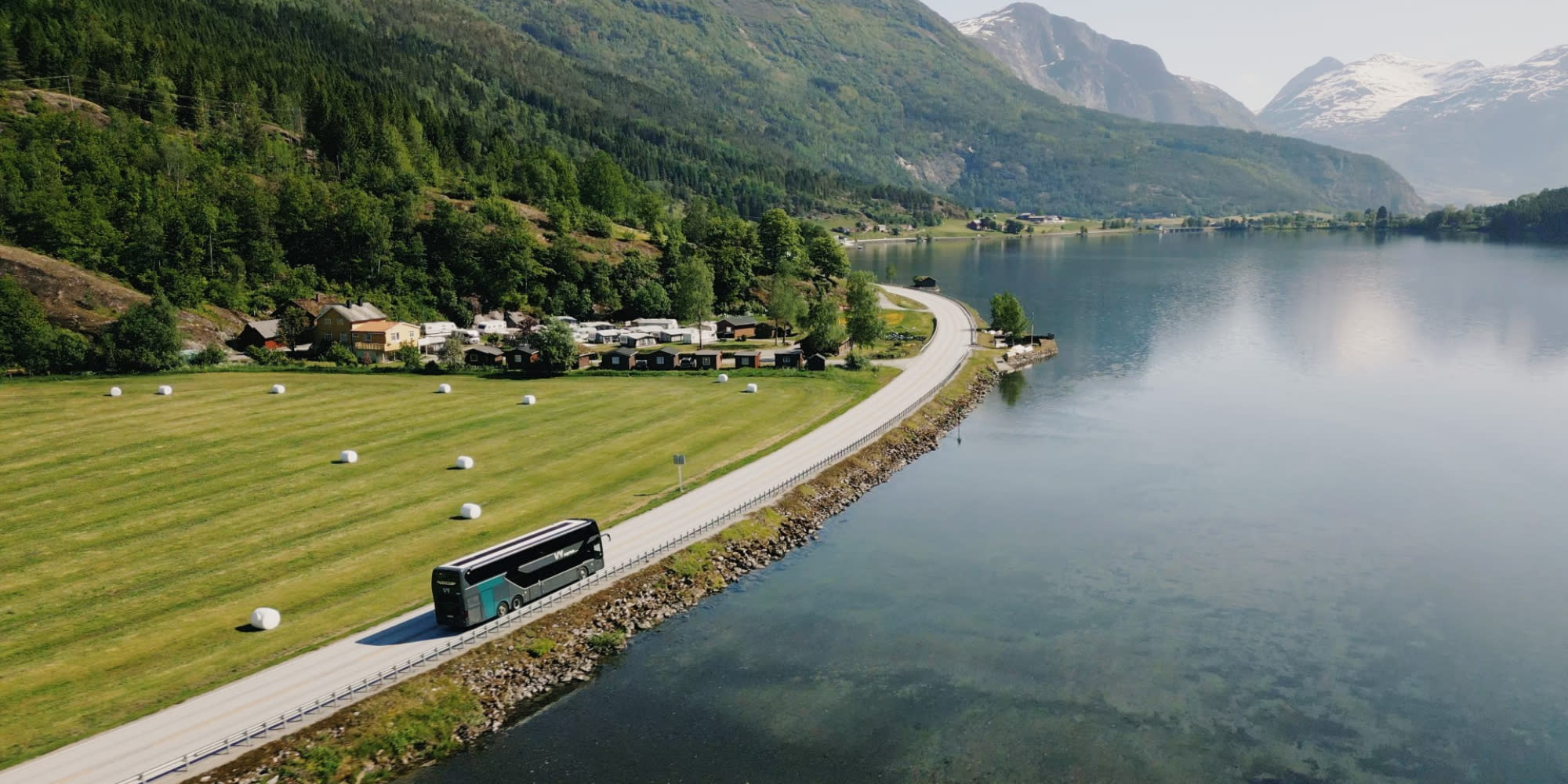 Getting around by bus | Express buses, public buses, and long-distance ...